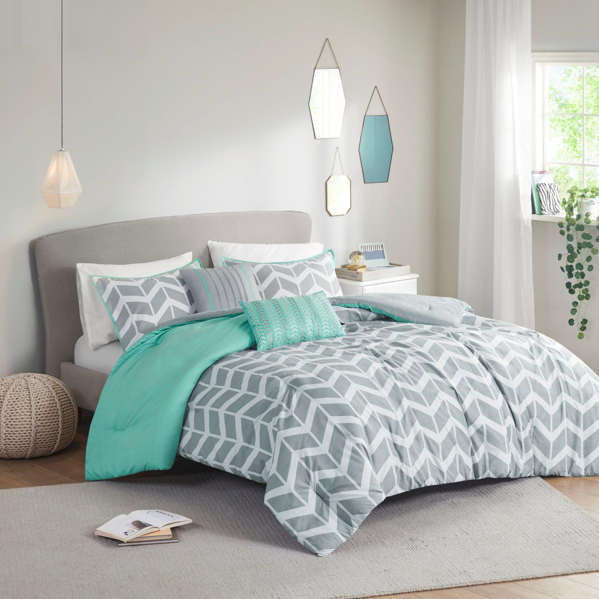 Intelligent Design Nadia Comforter Set Teal Full/Queen | HSN